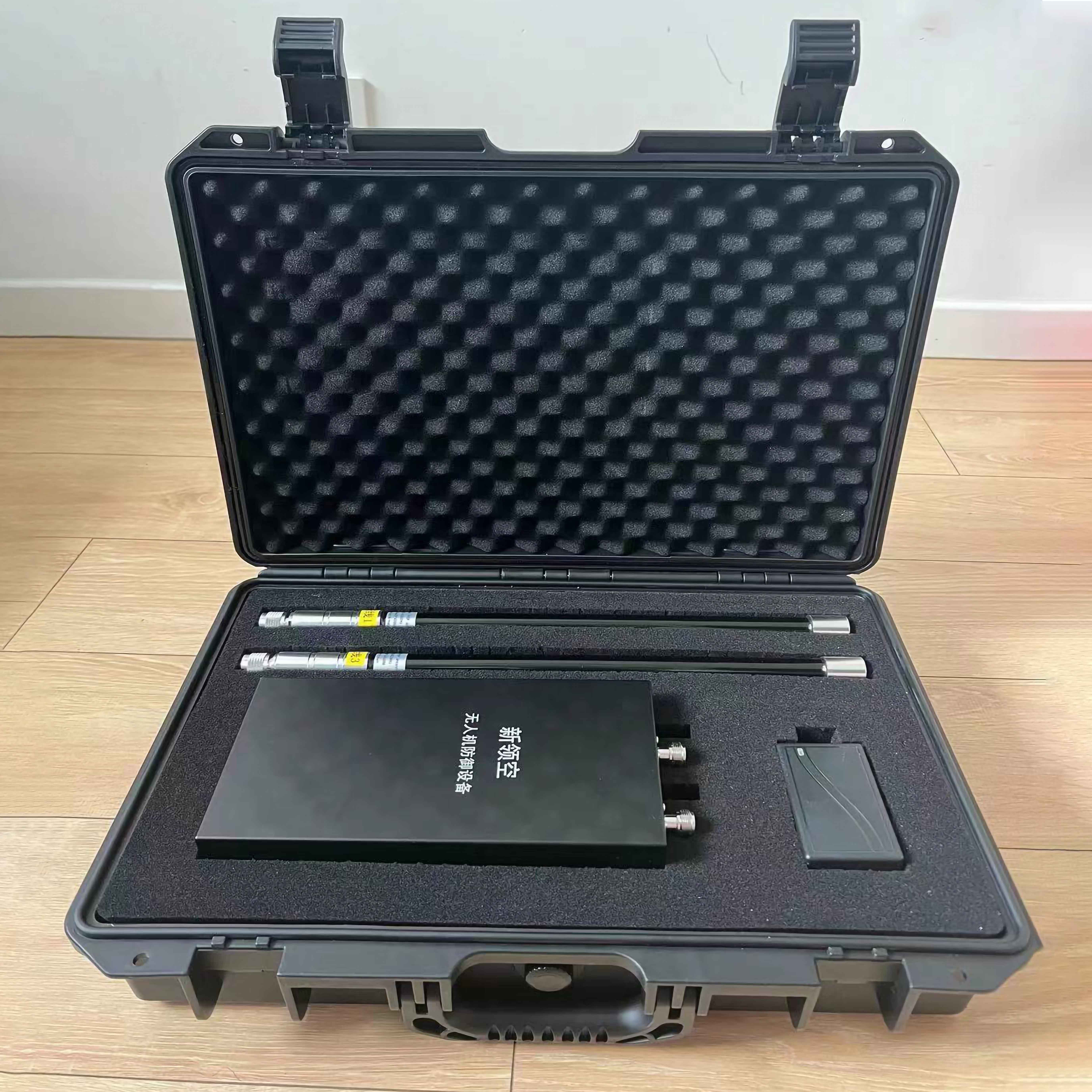 XLK-FY-001单兵便携无人机防御设备_南京新领空科技有限公司